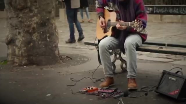 【一人乐队】吉他大佬用优美的循环效果器扮演一支乐队
