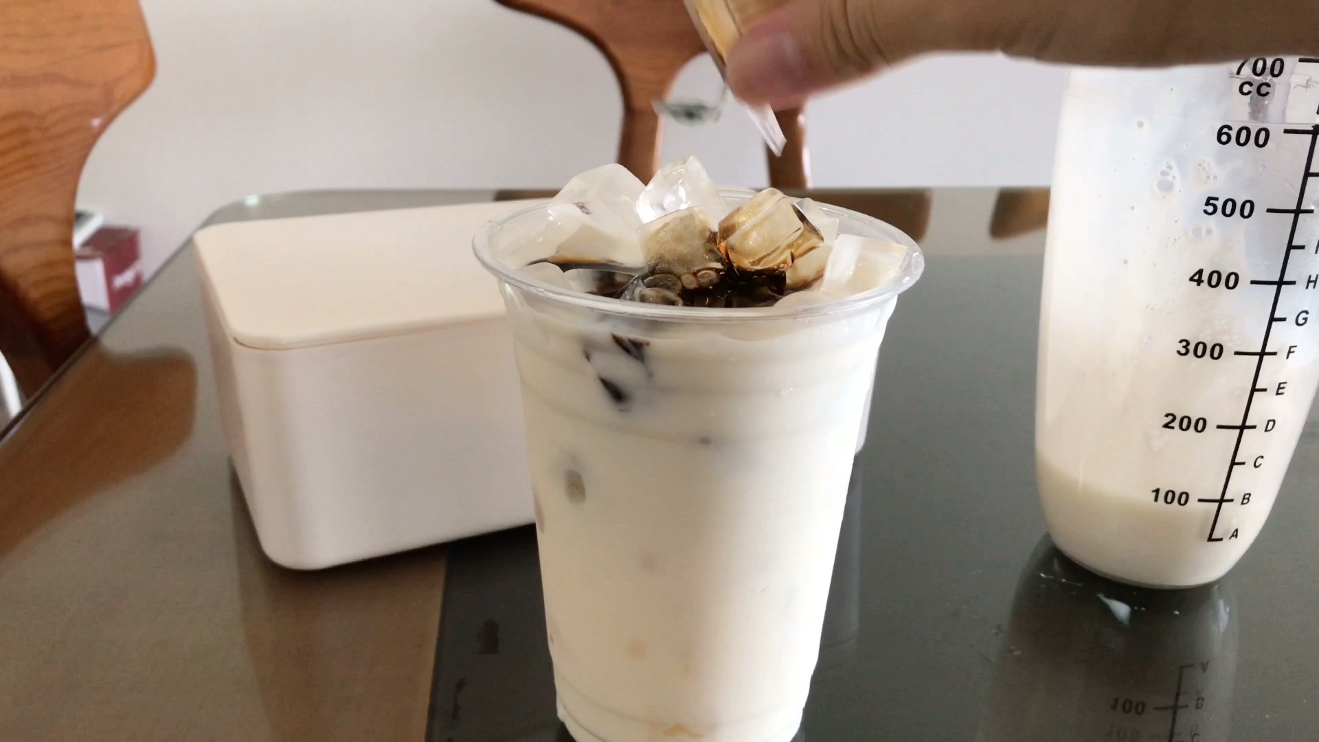 豆芽菜|自制燕麦奶咖啡