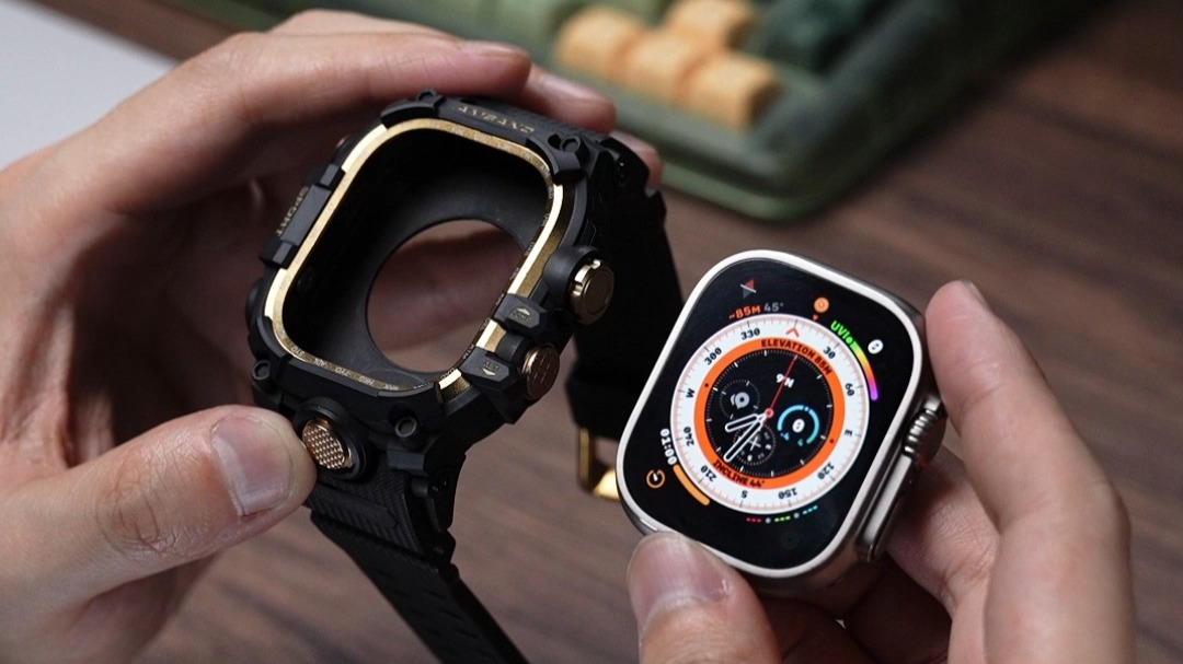 iWatch秒变小泥王!