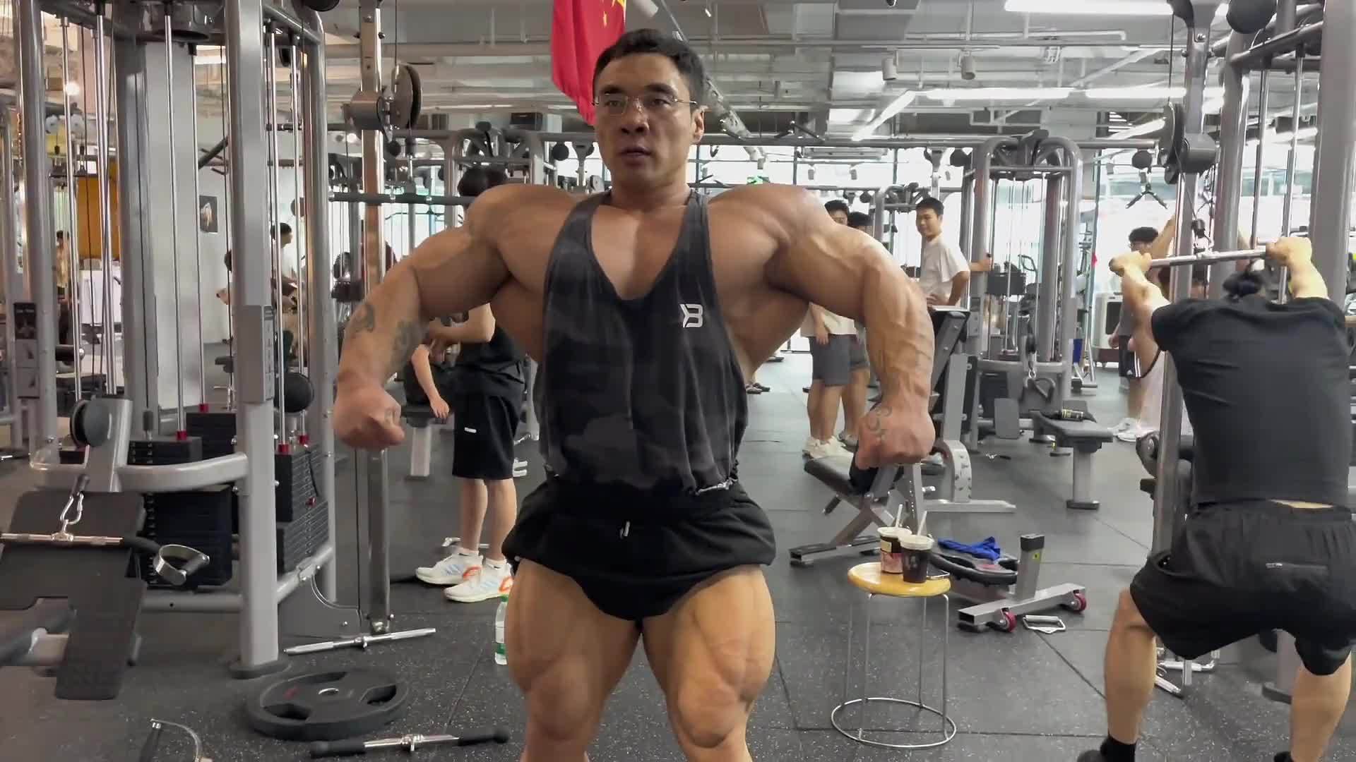 ...将代表魔联体育change pro 出征芝加哥职业赛 哪来的勇气让你去评价...