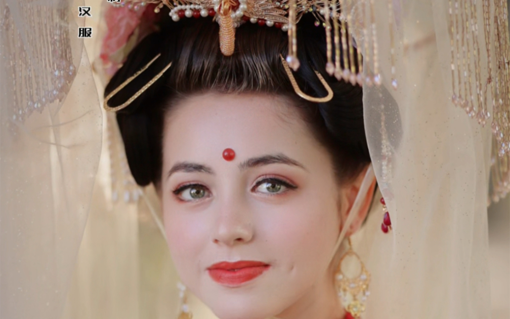 ...时代广场～我的愿望是把56个少数民族带到全世界,让更多人认识我们