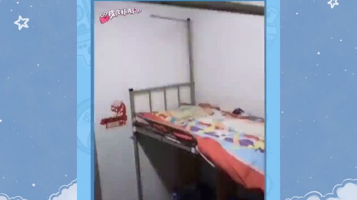 有这样的室友不快乐都难。皮皮虾搞笑视频