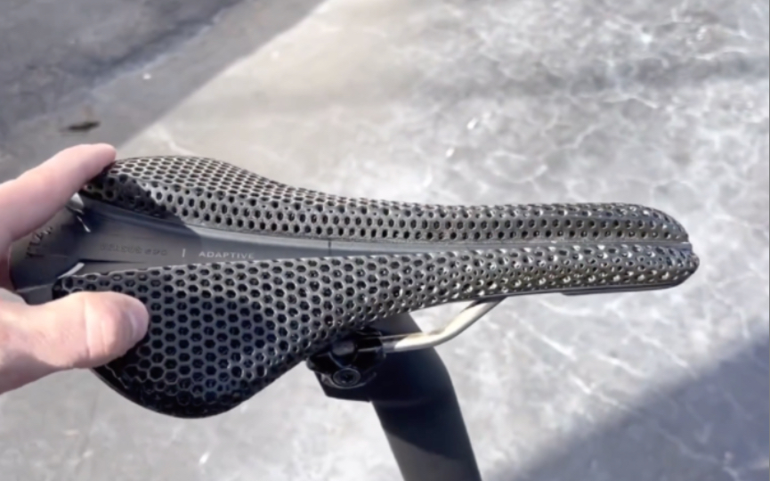 越轻的自行车越好骑?尤其是入门的在乎重量?