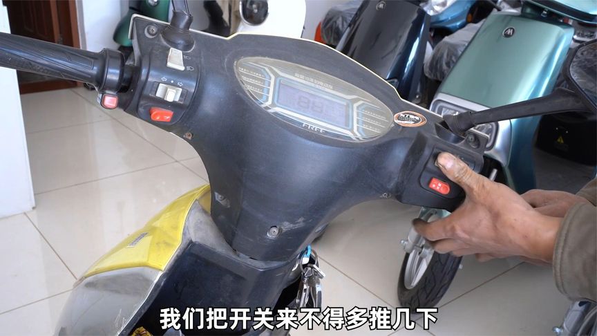电动车大灯不亮不要急着找人修!快来试试这招!真的有效立刻搞定