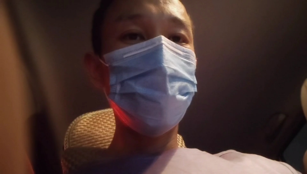 带老婆看病,交钱的时候医生不建议使用社保卡,正规吗