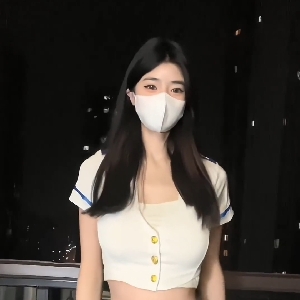 小宇姐姐很可爱 