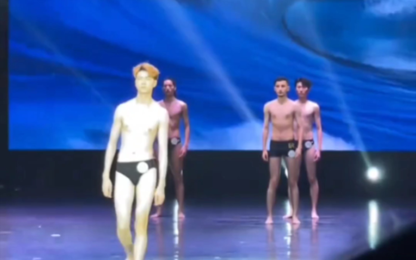 大学生模特男模大赛