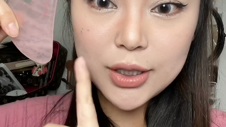 专业的刮痧板全方位教程,赶快mark住!轻松拥有紧致的下颌线~