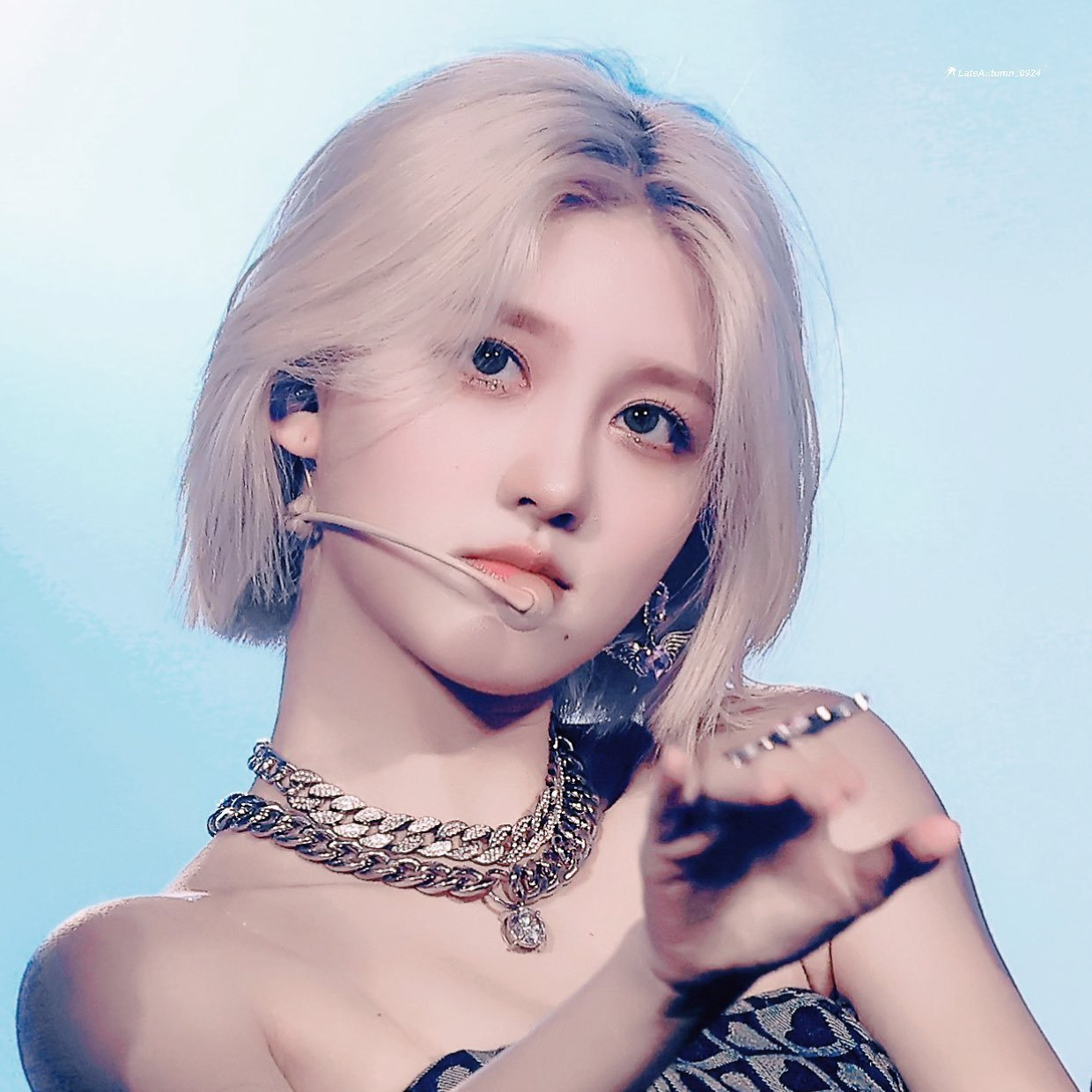 努力学习摄影的啊Q