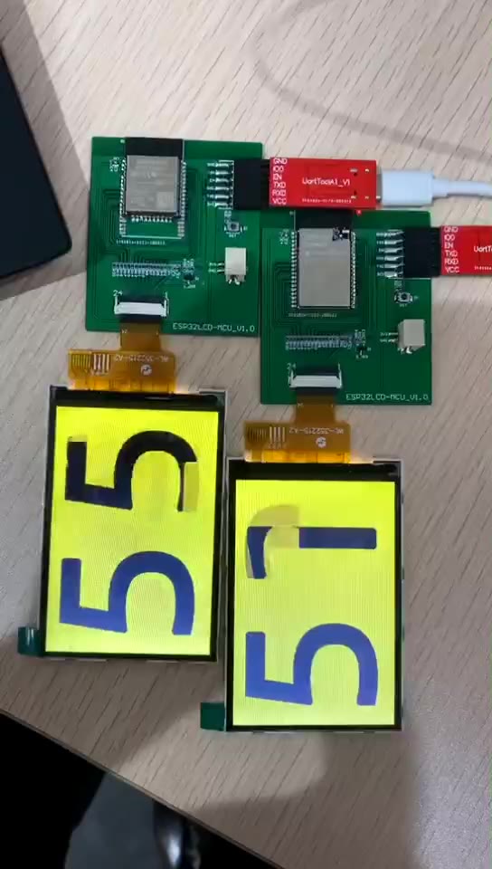 用启明云端整的ESP32开发板,刷彩屏,刷新率棒棒的