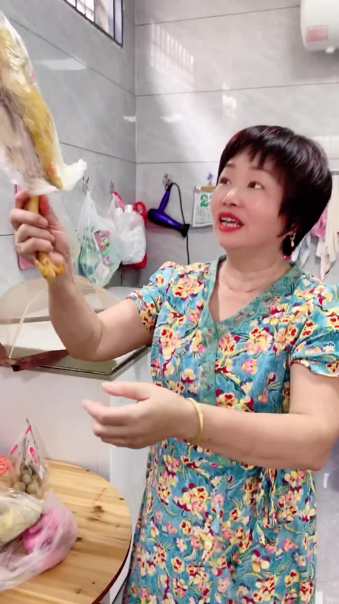 #家庭日常 想不到结局又是这样!这真的不是我要的!我妈硬塞的!@梅姨