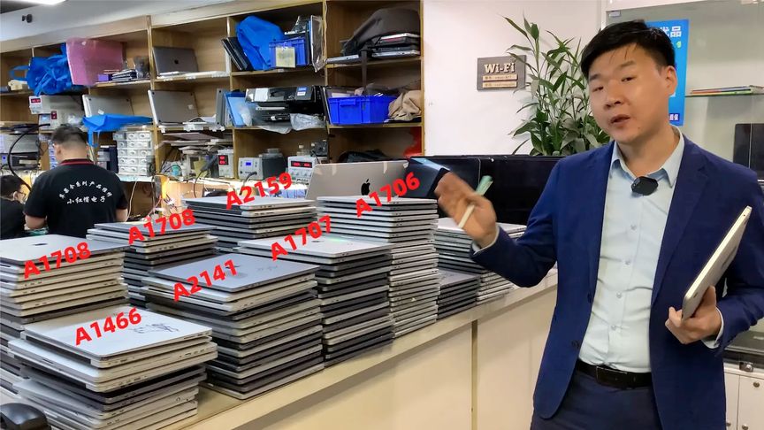 苹果笔记本全系列维修,花屏黑屏不开机不通电等故障,带你看个够