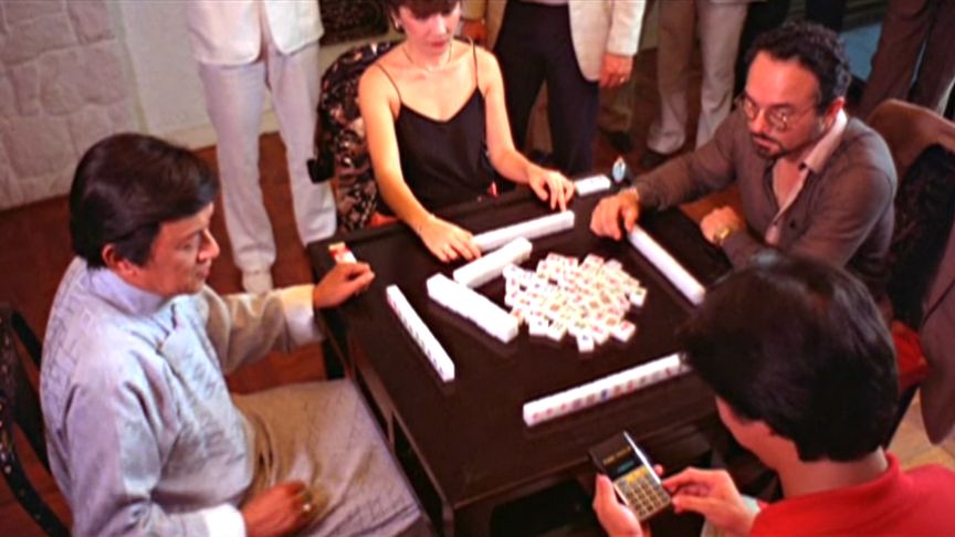 邵氏电影:打牌用计算器算概率,早期赌片就是这么接地气