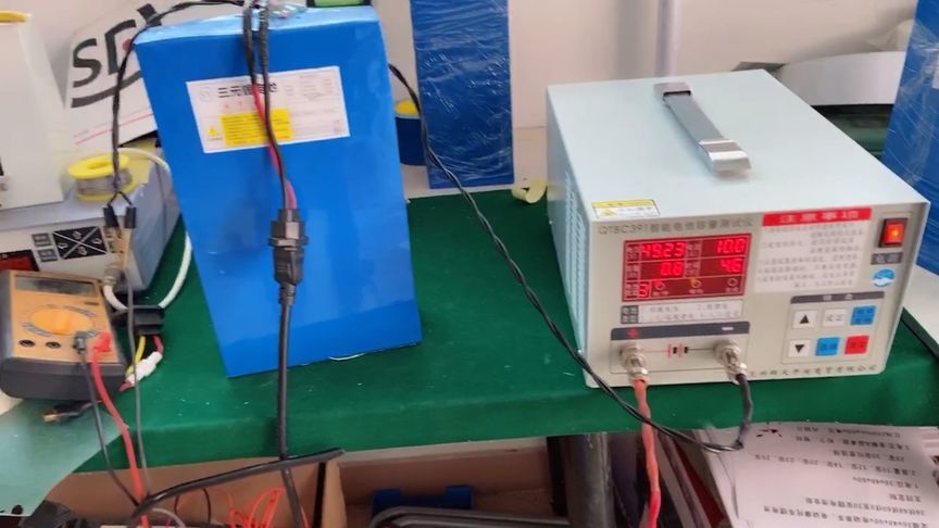 锂电池容量检测很多人不知道电池容量足不足,我们可以测试