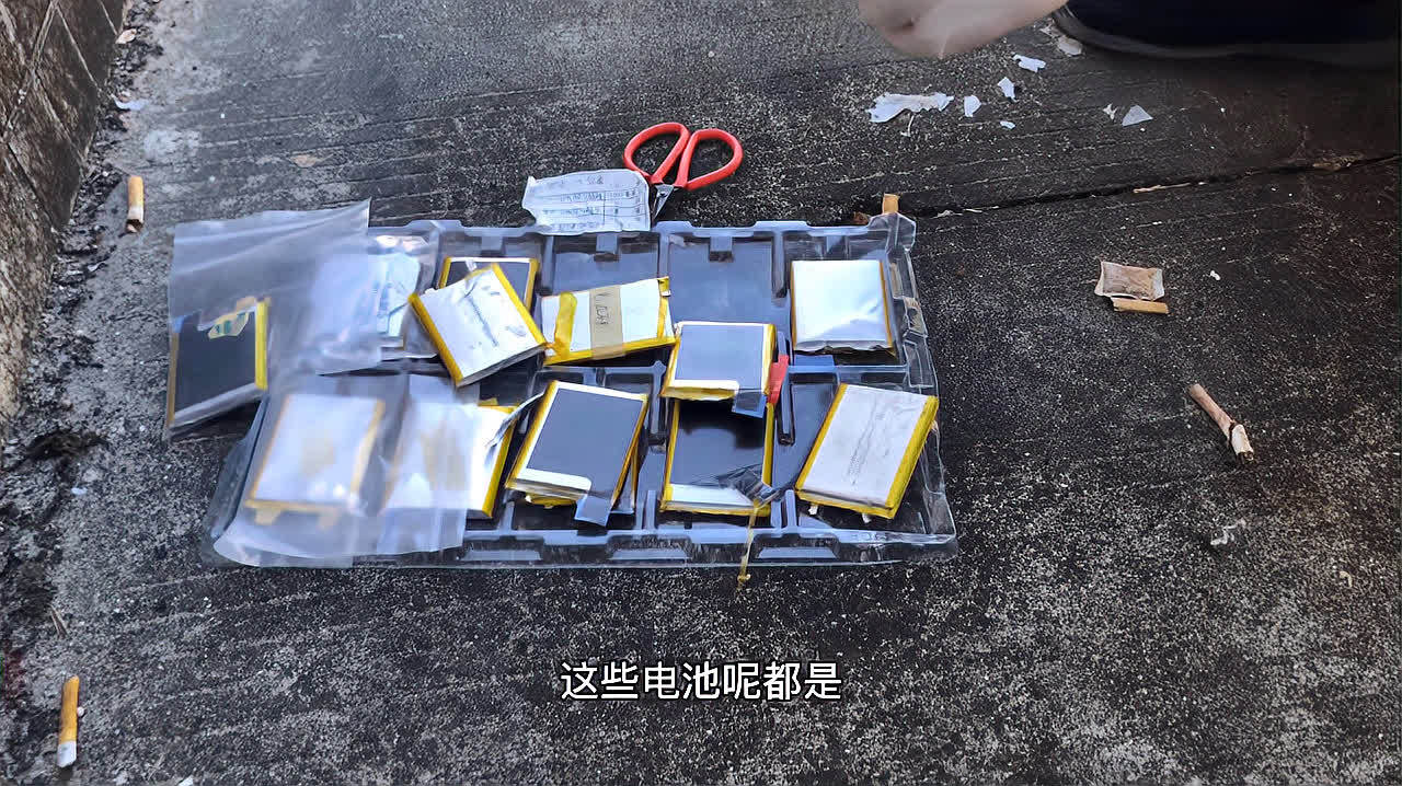 大容量锂电池拆解、锂电池在什么情况下容易着火、锂电池安全吗