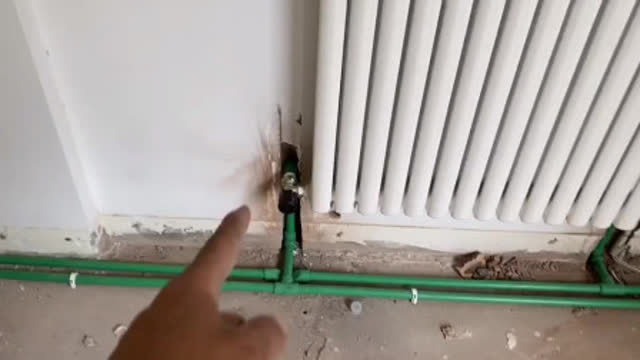 暖气片改暗管教程!教你一个不花钱的小窍门,再也不担心漏水了!