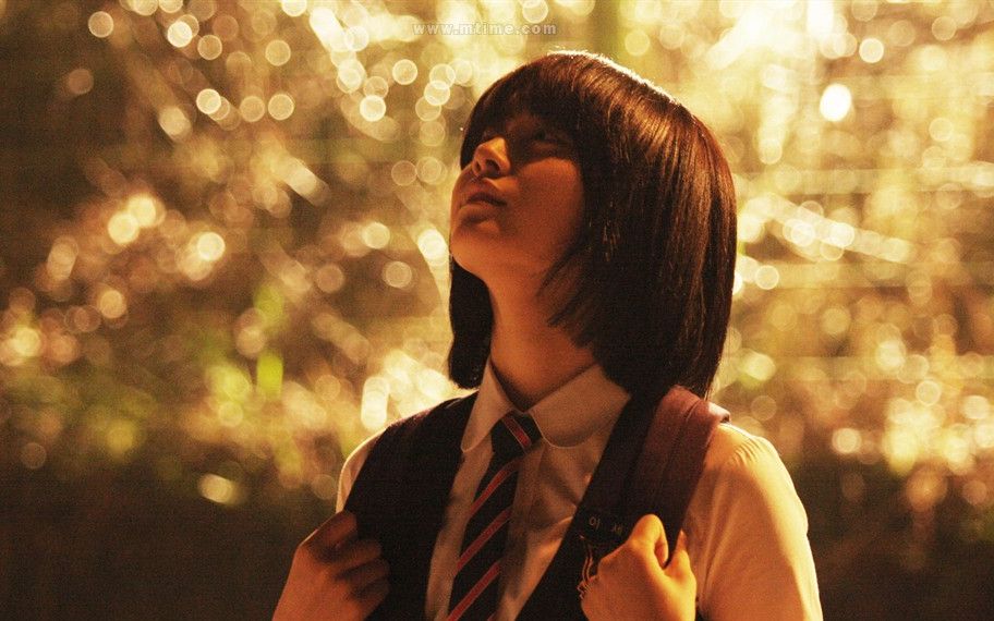 这部电影上映之后轰动韩国,教育部门不得不引起重视。5分钟带你扒完...