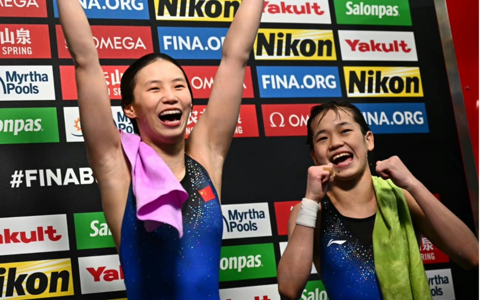 【2022世锦赛】跳水女子双人10米台决赛 全红婵 陈芋汐 遥遥领先...