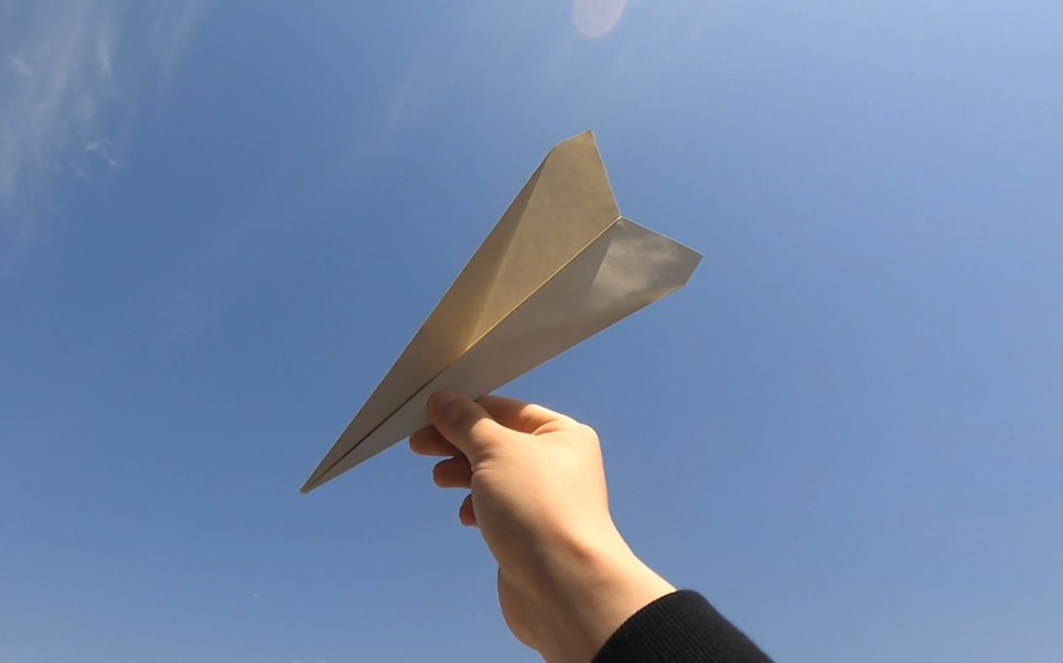 飞行很平稳的纸飞机,每个小朋友都可以学会