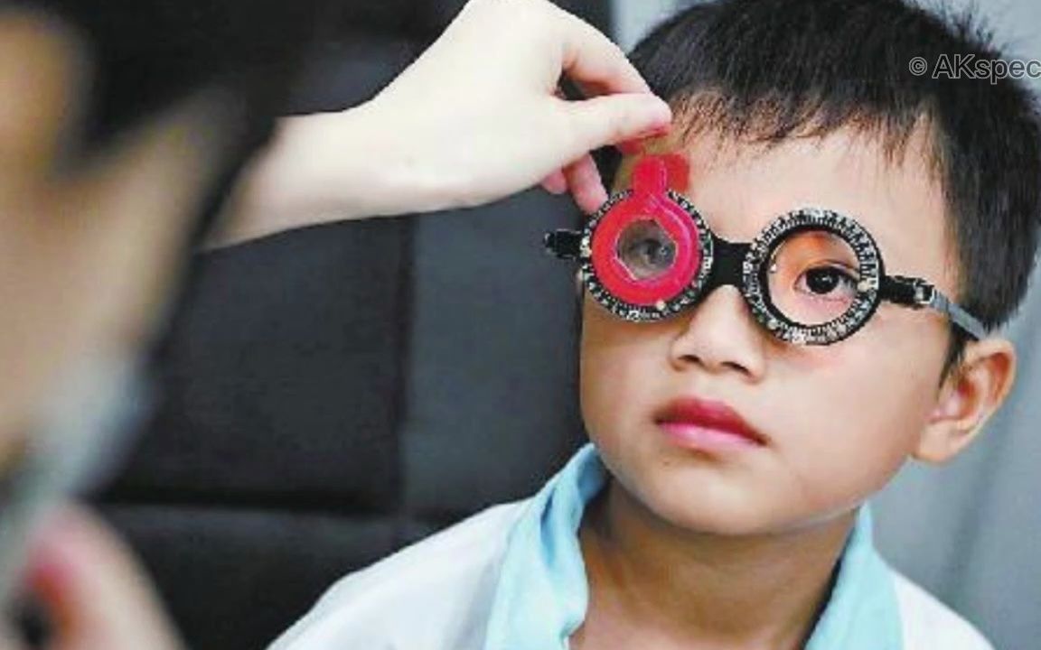 如何从电脑验光单里找出你关心的数据
