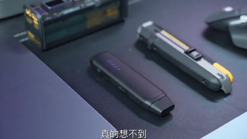 比硬盘还小的竟然是电脑棒,真的惊叹了