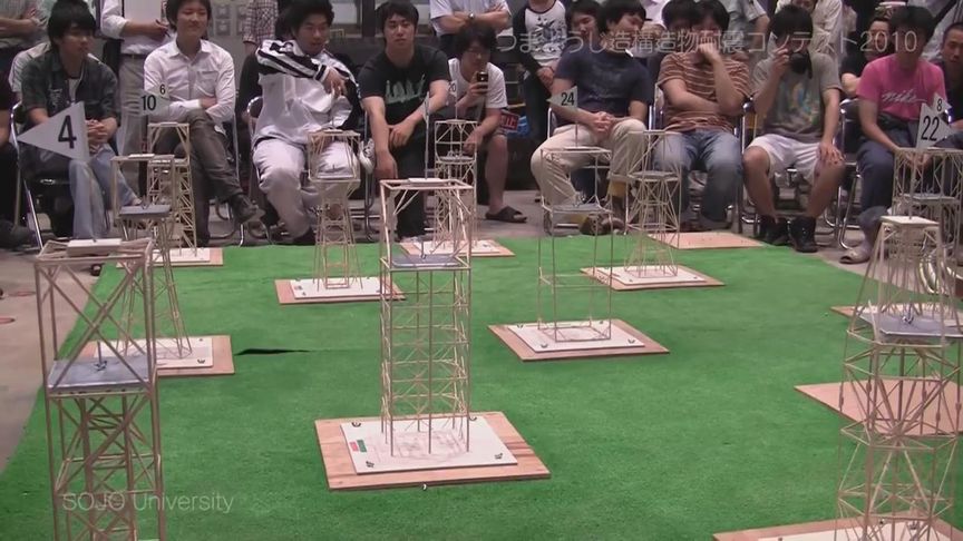 相同的材料怎样的设计最抗震 建筑专业学生抗震结构设计大比拼