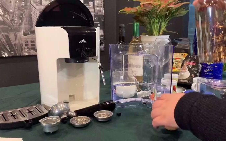 JAVA鼎瑞半自动意式咖啡机WSD18-050使用前的准备工作