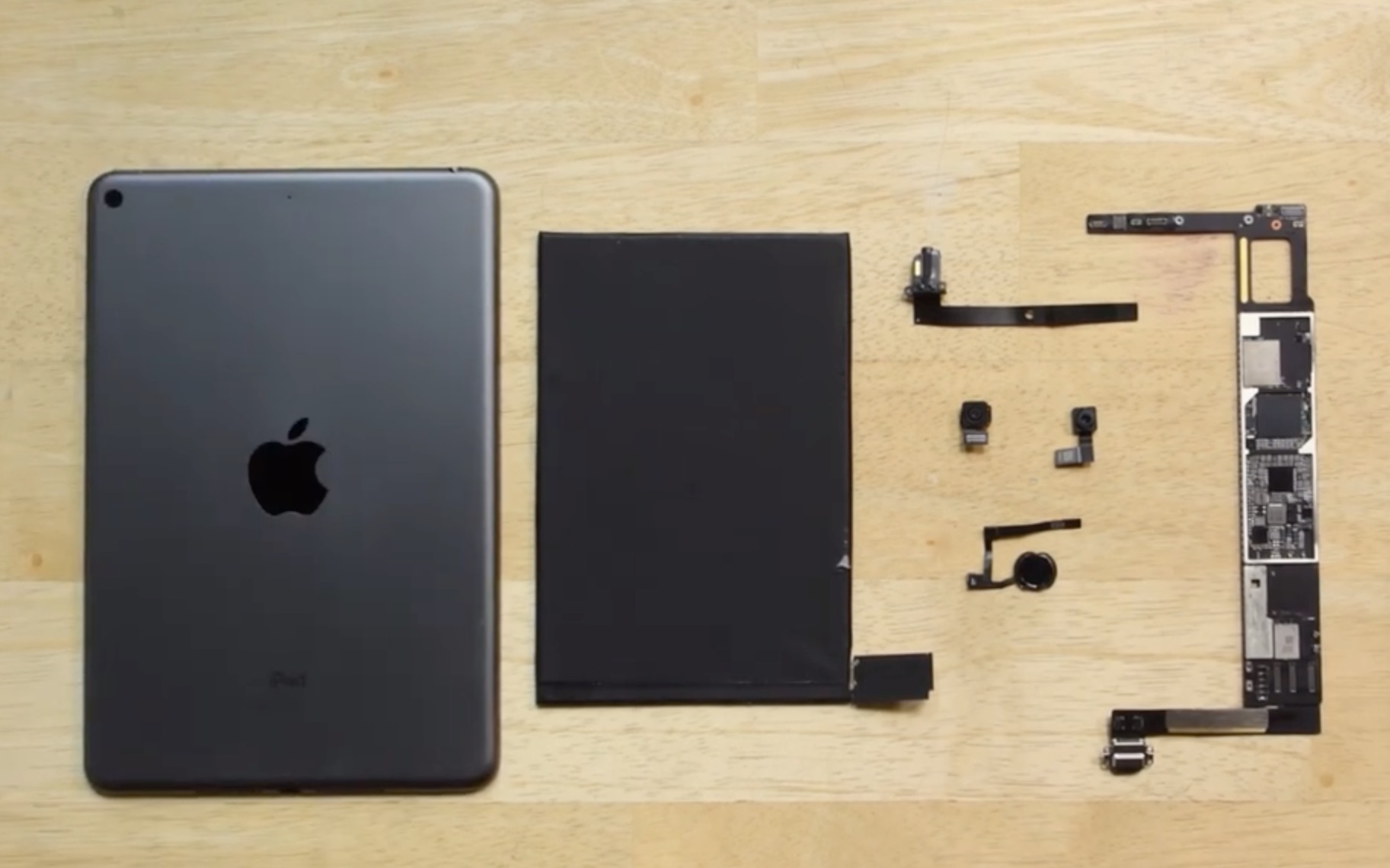 苹果iPad mini5拆卸,新机内部有什么变化呢?