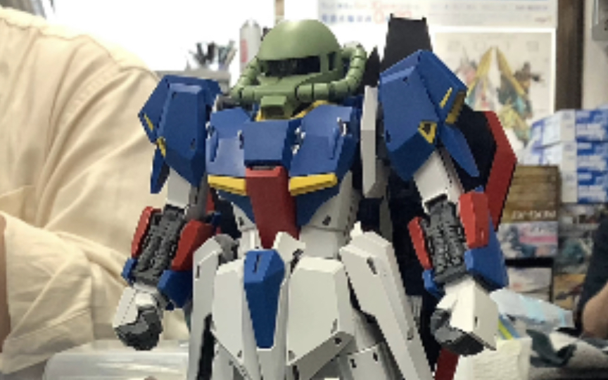 新卡版Z扎古模型(by 模友)