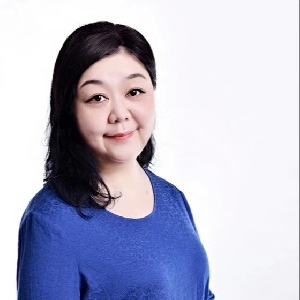 Maggie职场摆渡人 