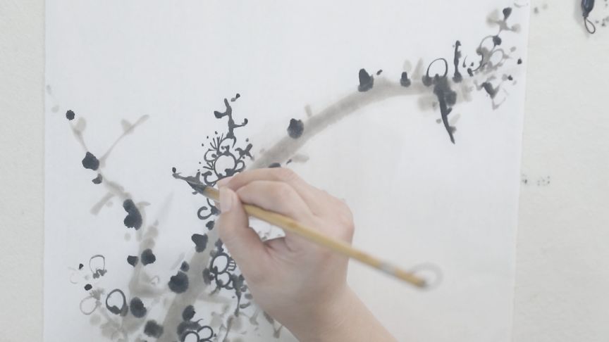 传统国画视频,水墨梅花画法提款教学,简单易学易懂