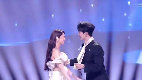 下一秒公屏炸了!全员化身吃瓜群众笑到停不下来