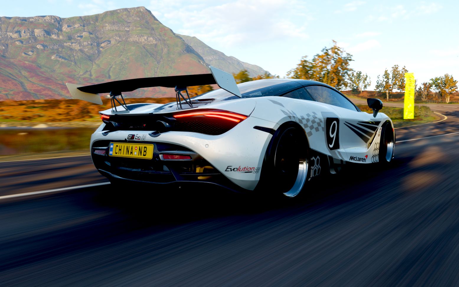 极致舒适操控!预购真香非卖车迈凯伦720S PO环岛测试6分44秒【地平...