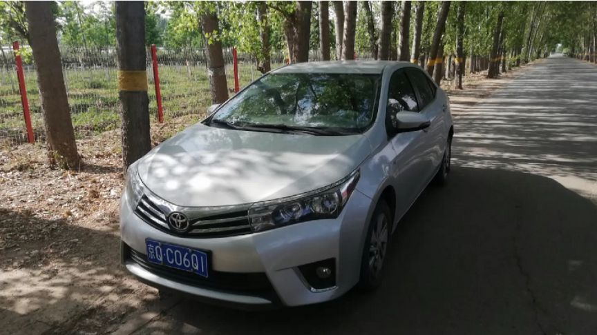 汽车空调滤芯的拆装和更换丰田卡罗拉