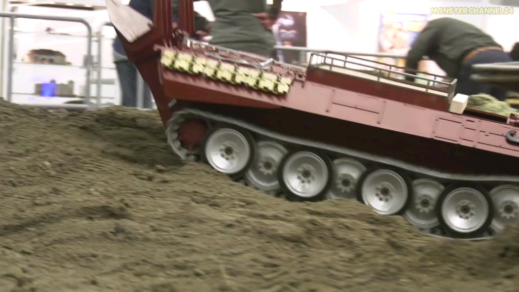 RC 遥控坦克模型_军用机械_600公斤超重型坦克模型 1/4比例 (1080P_...
