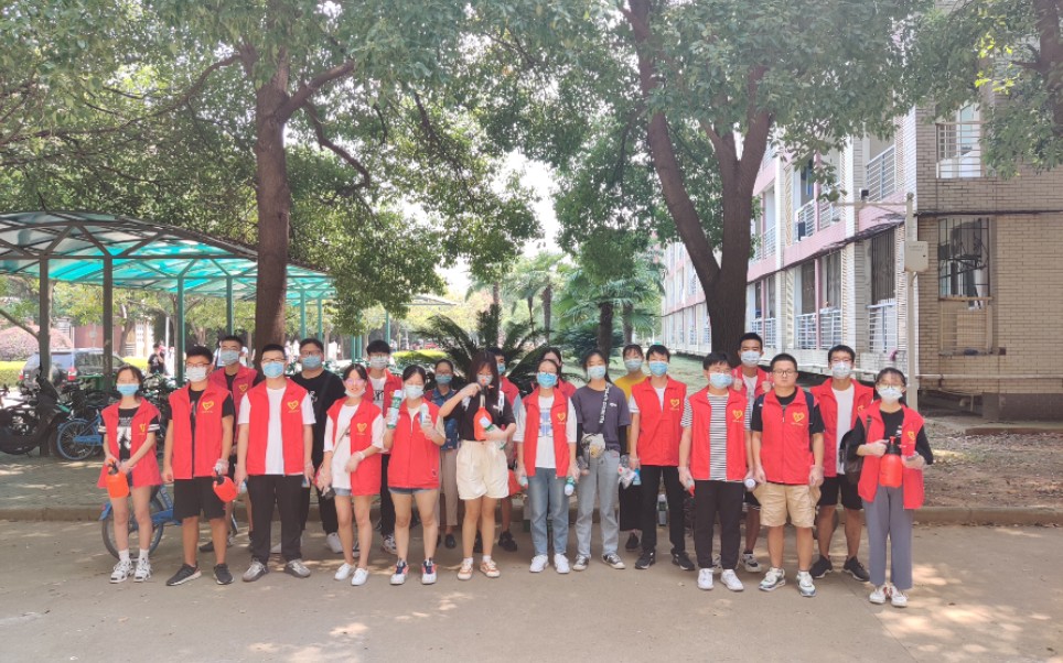 为切实做好疫情防控,确保学校工作的正常运作、平稳有序,保障学生的...