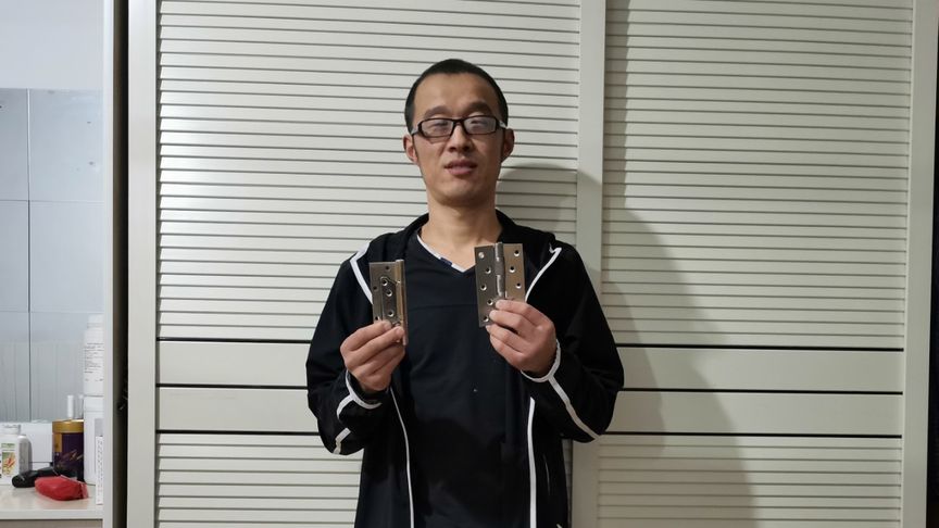 木门安装中合页很重要,平开合页和子母合页的优缺点及比较。