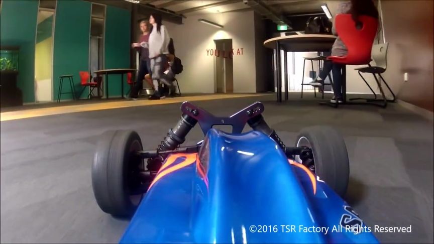 Tekno EB48.3 1:8 越野车 新车试驾