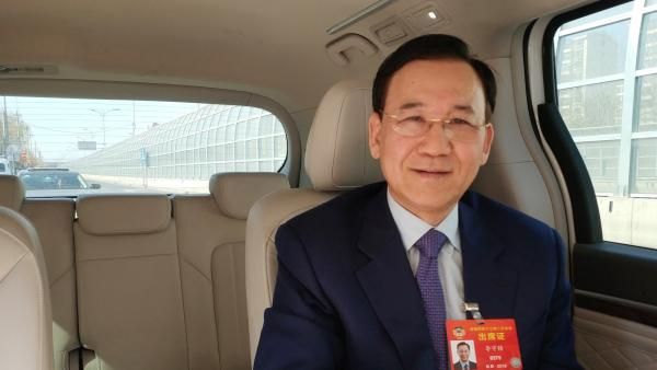 对话两会:专访全国政协委员李守镇