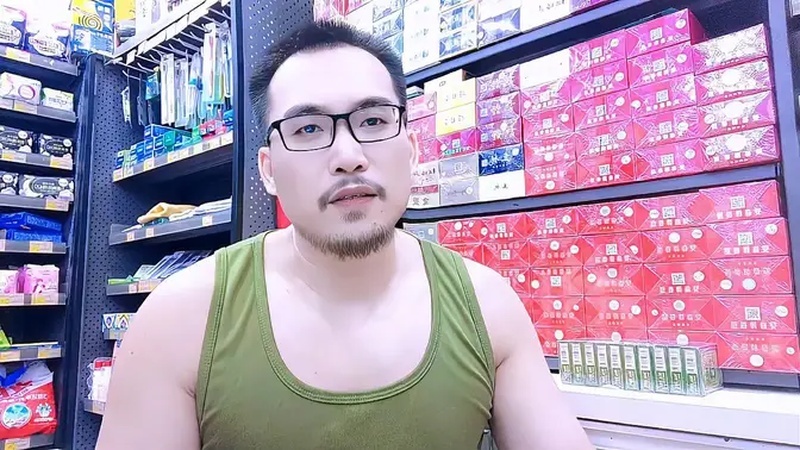 开便利店是发不了财的,最多也就是养家糊口吧