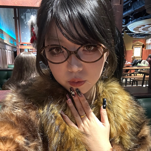 兔吃鸡o3o 