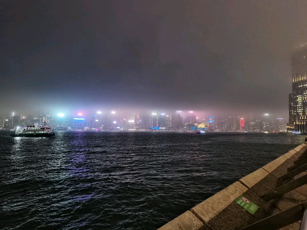 这是什么天气啊,云这么低