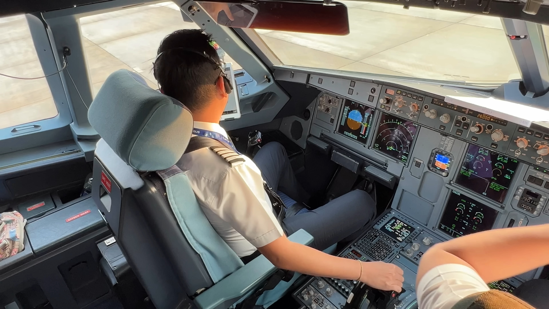 【4K】A320驾驶舱 韩国光州务安机场RKJB-越南岘港国际机场VVDN