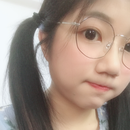 中华小饼干哟 