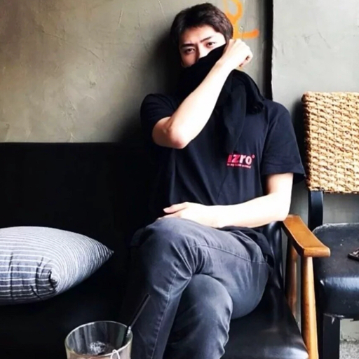 9人-全世界宣布EXO 