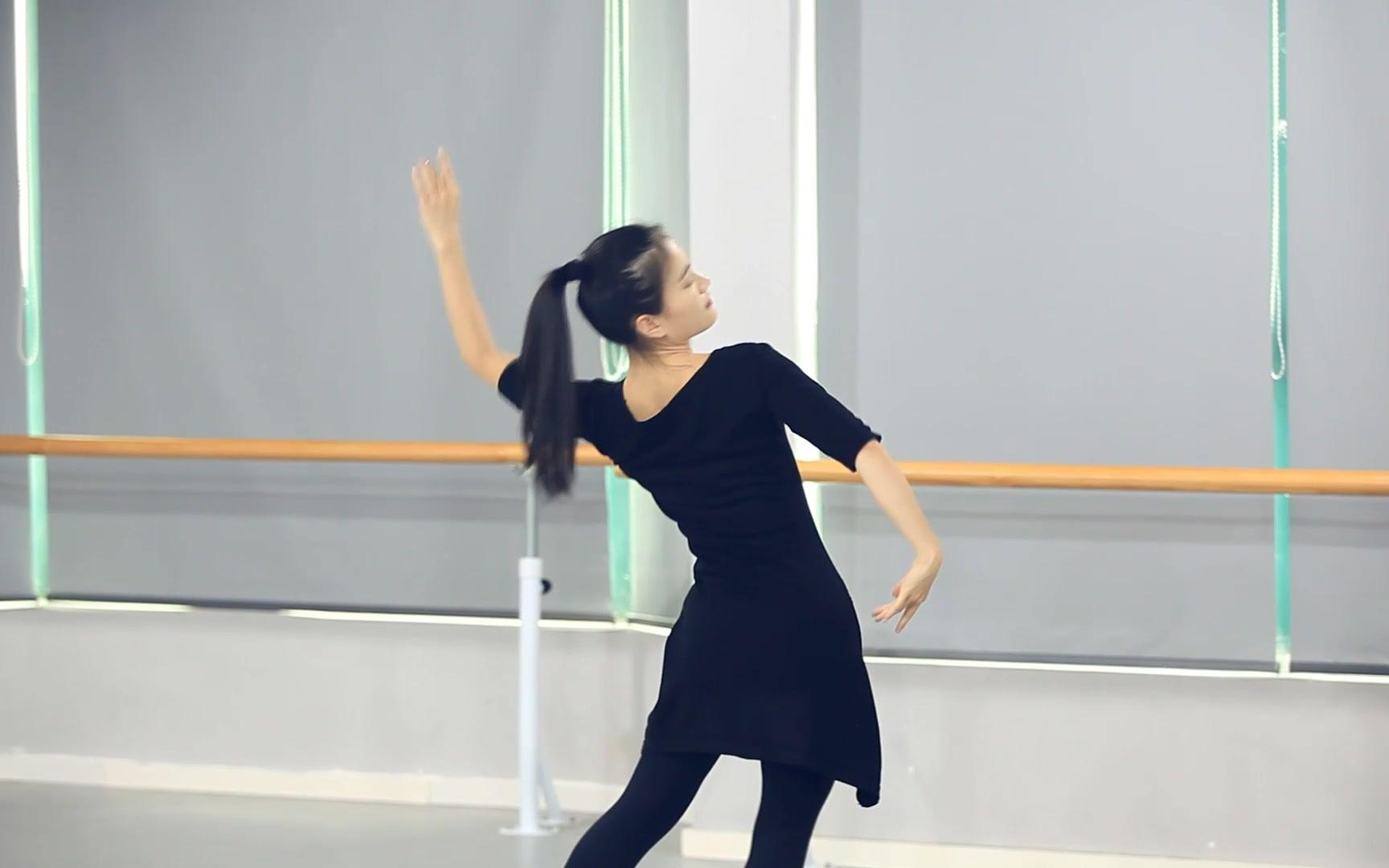 中舞网舞蹈教学视频《葬心》