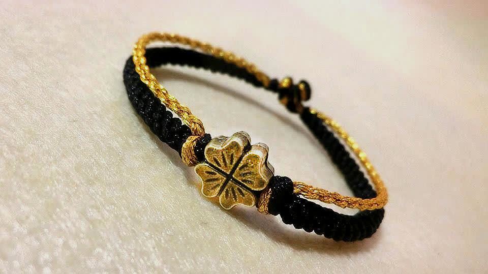 跟我学编漂亮的手绳,教程简单易懂,一看就会