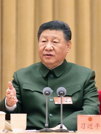 现场视频!习近平出席解放军和武警部队代表团全体会议。