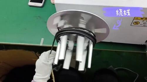绕线机新设备小姐姐还没用顺手