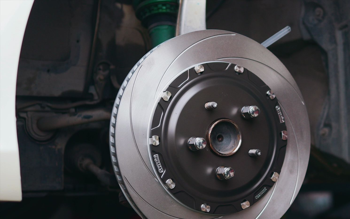 刹车卡钳正确安装方法和步骤